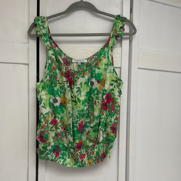 Rose & Olive | Tops | Green Floral Womens Top | Poshmark